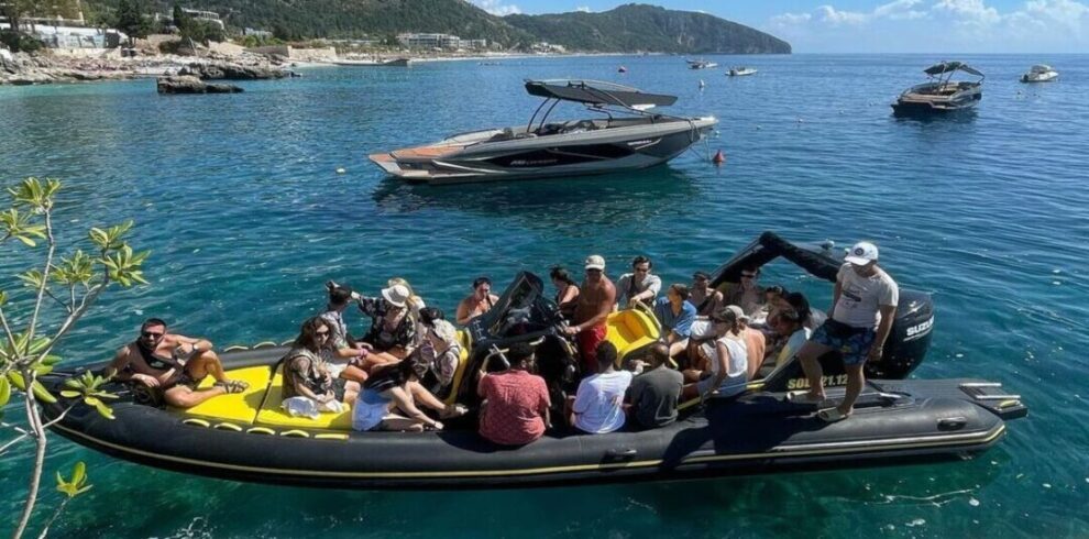 Boat Trip Albania - Udhetim me anije e gomone ne Shqiperi Vlore